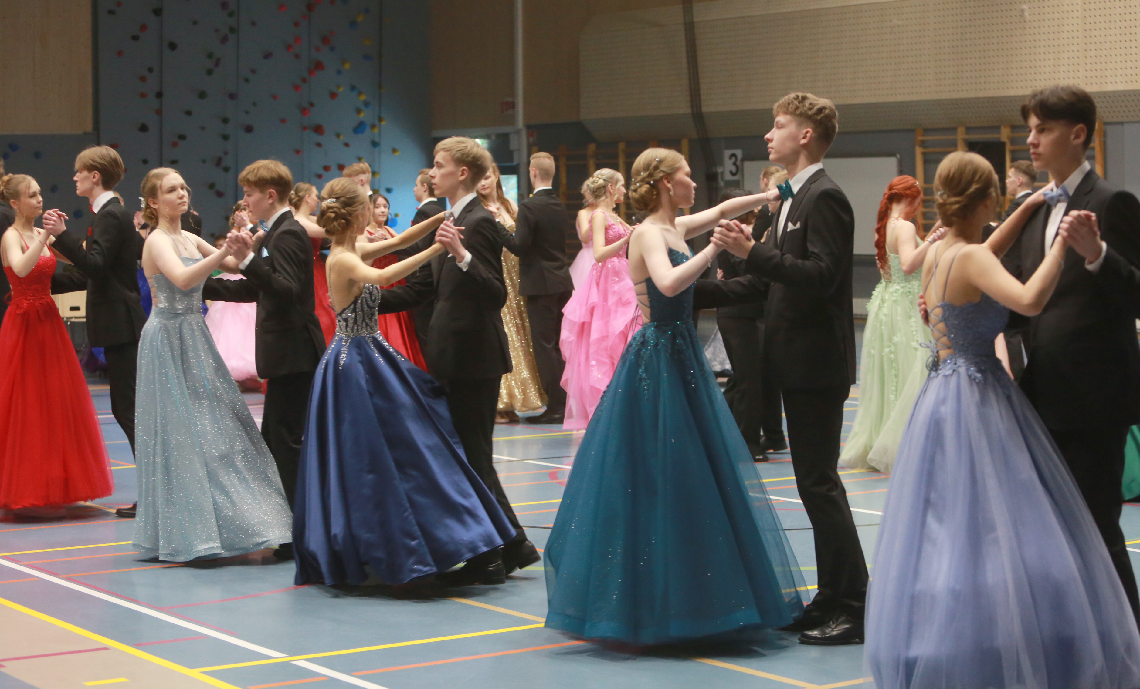 Lukio vanhojen tanssit 2025_052.jpg